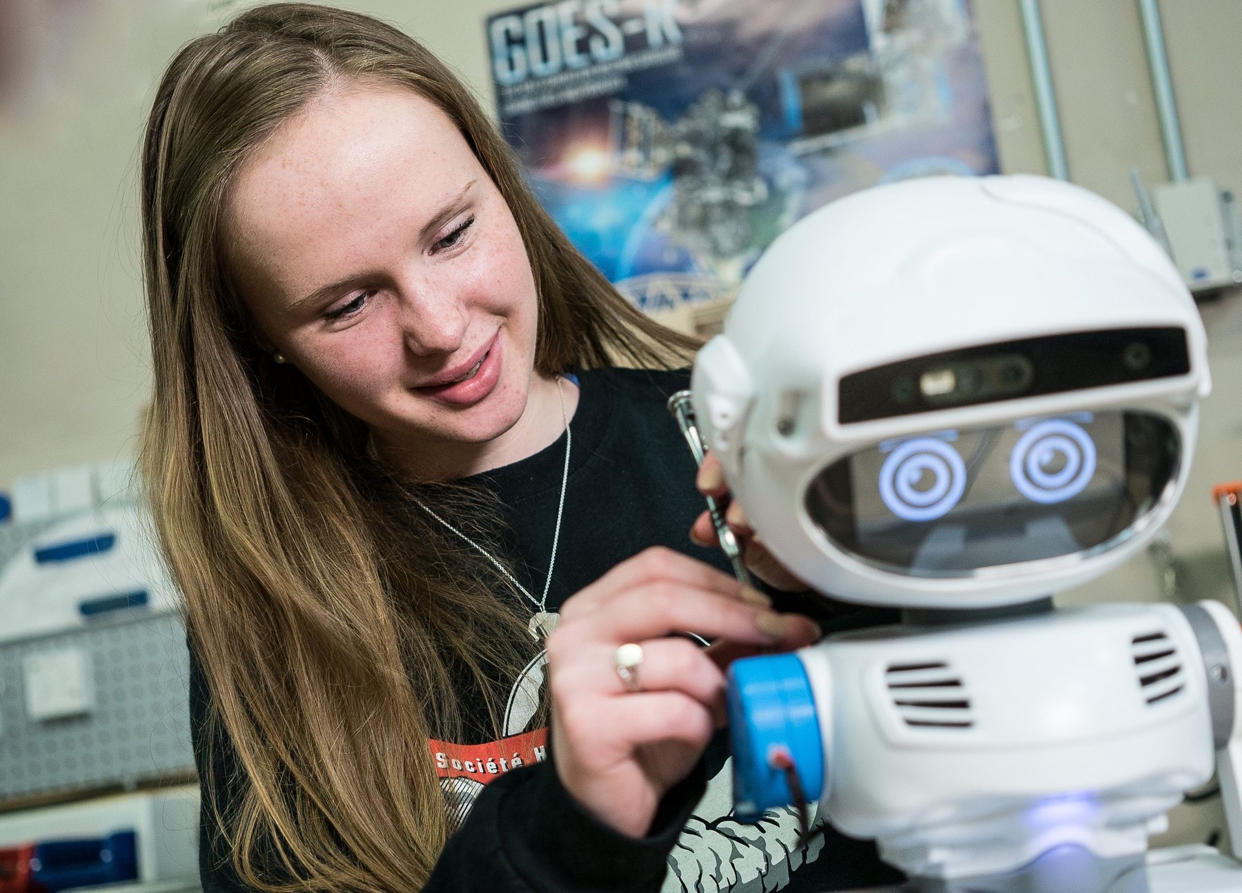 Designing a Robotics Class for High School Students!