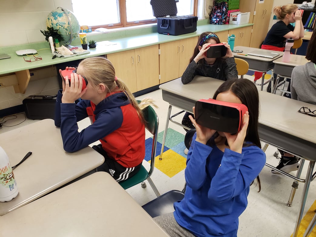 What are the Advantages of VR in a Technical Classroom?