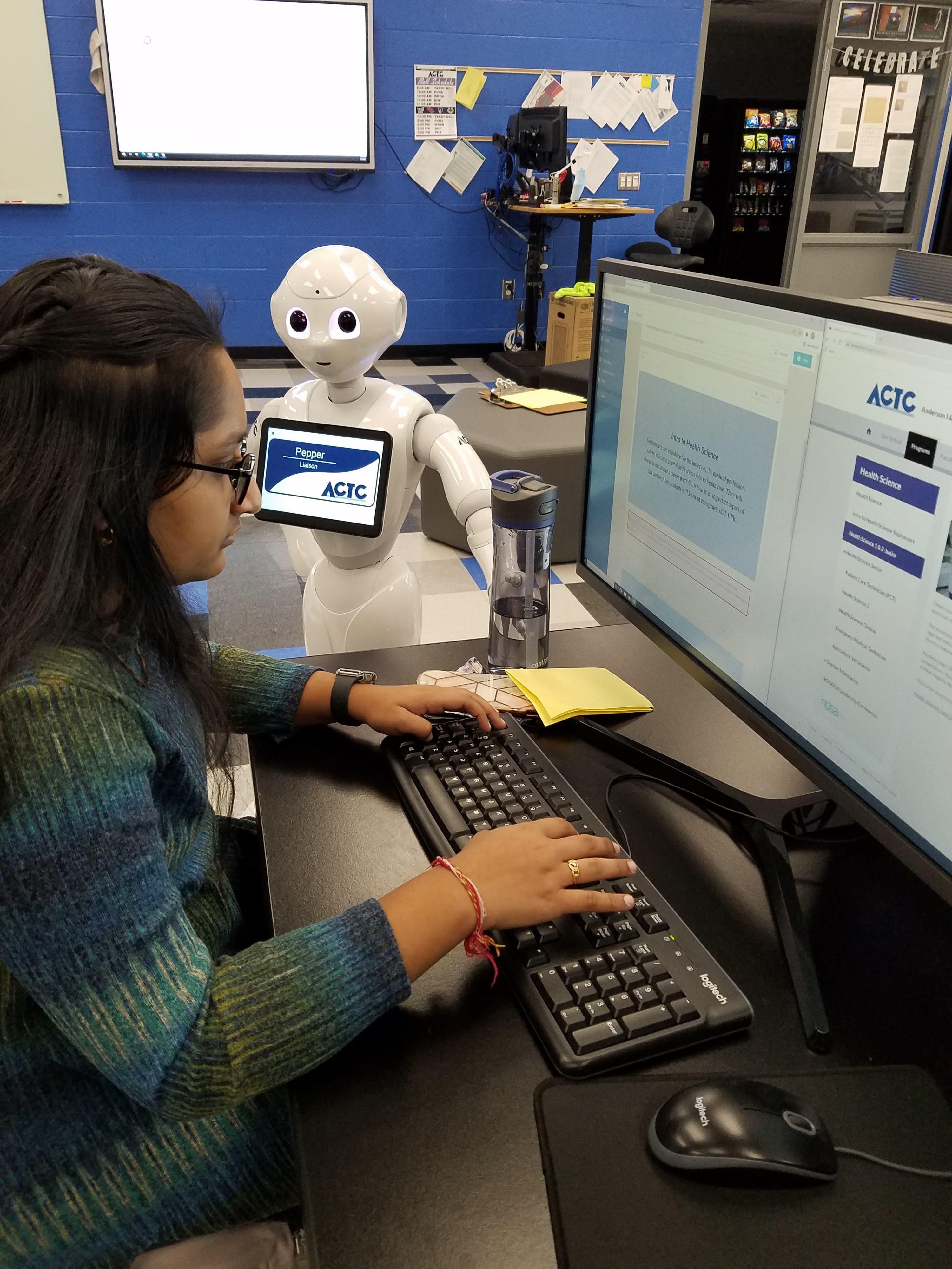 Innovation Labs by RobotLAB