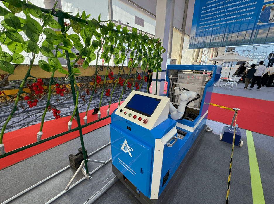 Exploring the Future of Robotics: Insights from RobotLAB's CEO, Elad Inbar