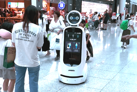 Exploring the Future of Robotics: Insights from RobotLAB's CEO, Elad Inbar