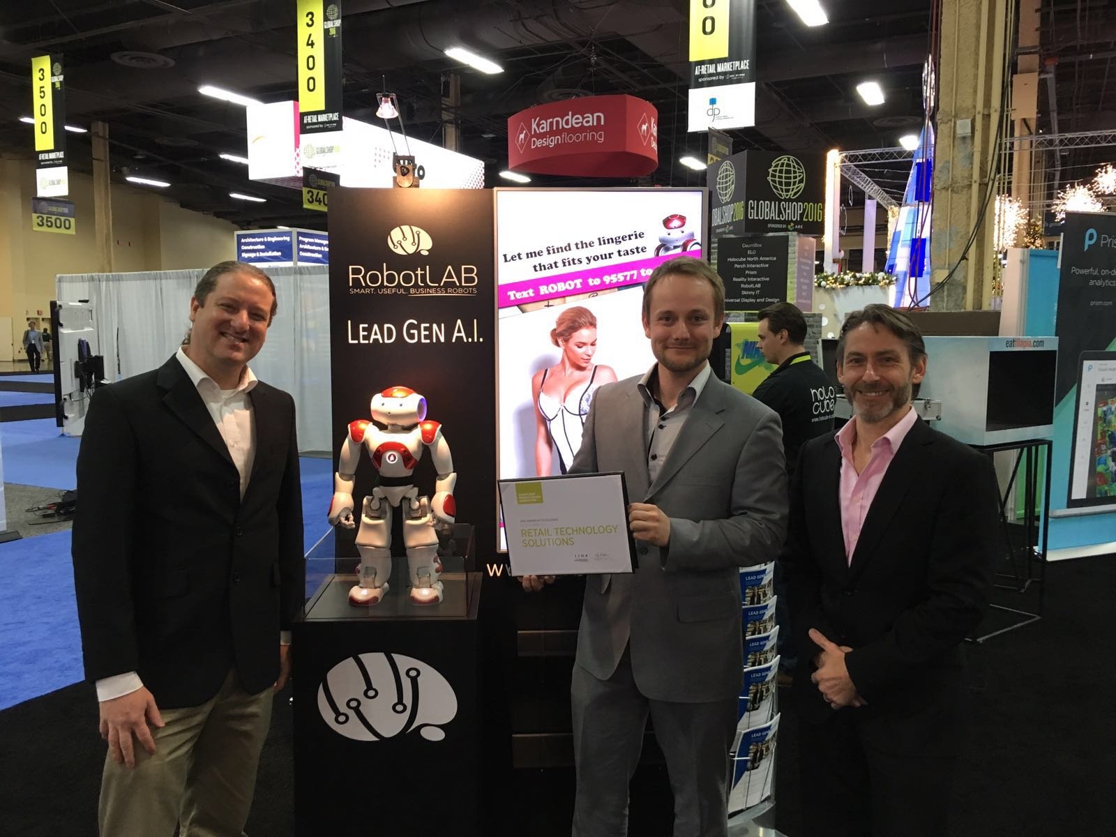 RobotLAB Wins Best Retail Tech Award At Globalshop 2016